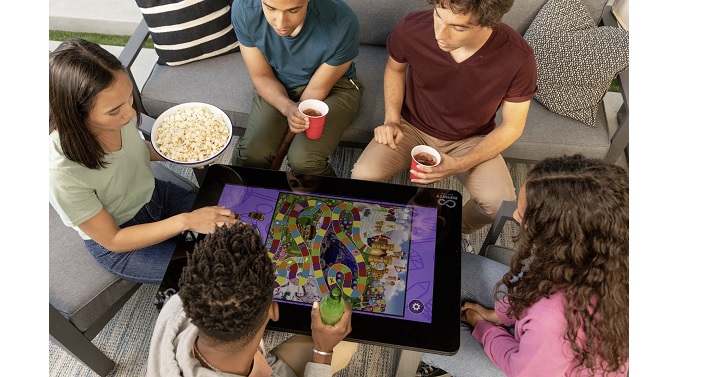 Arcade1UP – 32″ Screen Infinity Gaming Table featuring 50 Hasbro Games ...